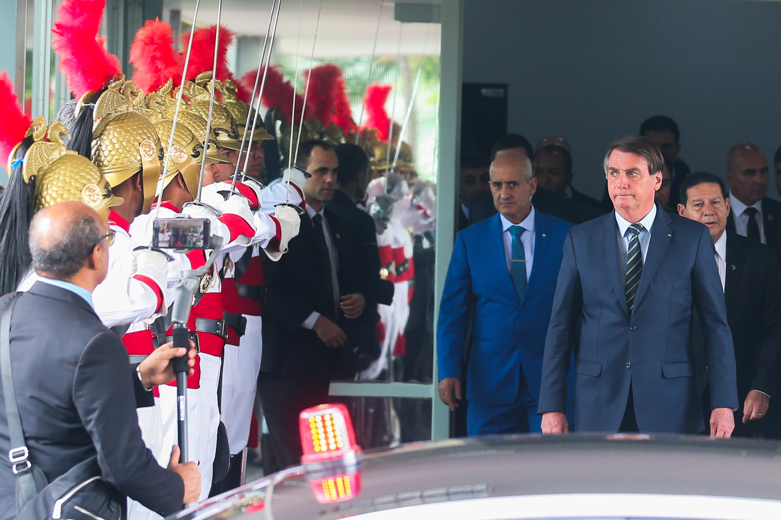 Ministério da Defesa anuncia troca nos comandos das Forças Armadas