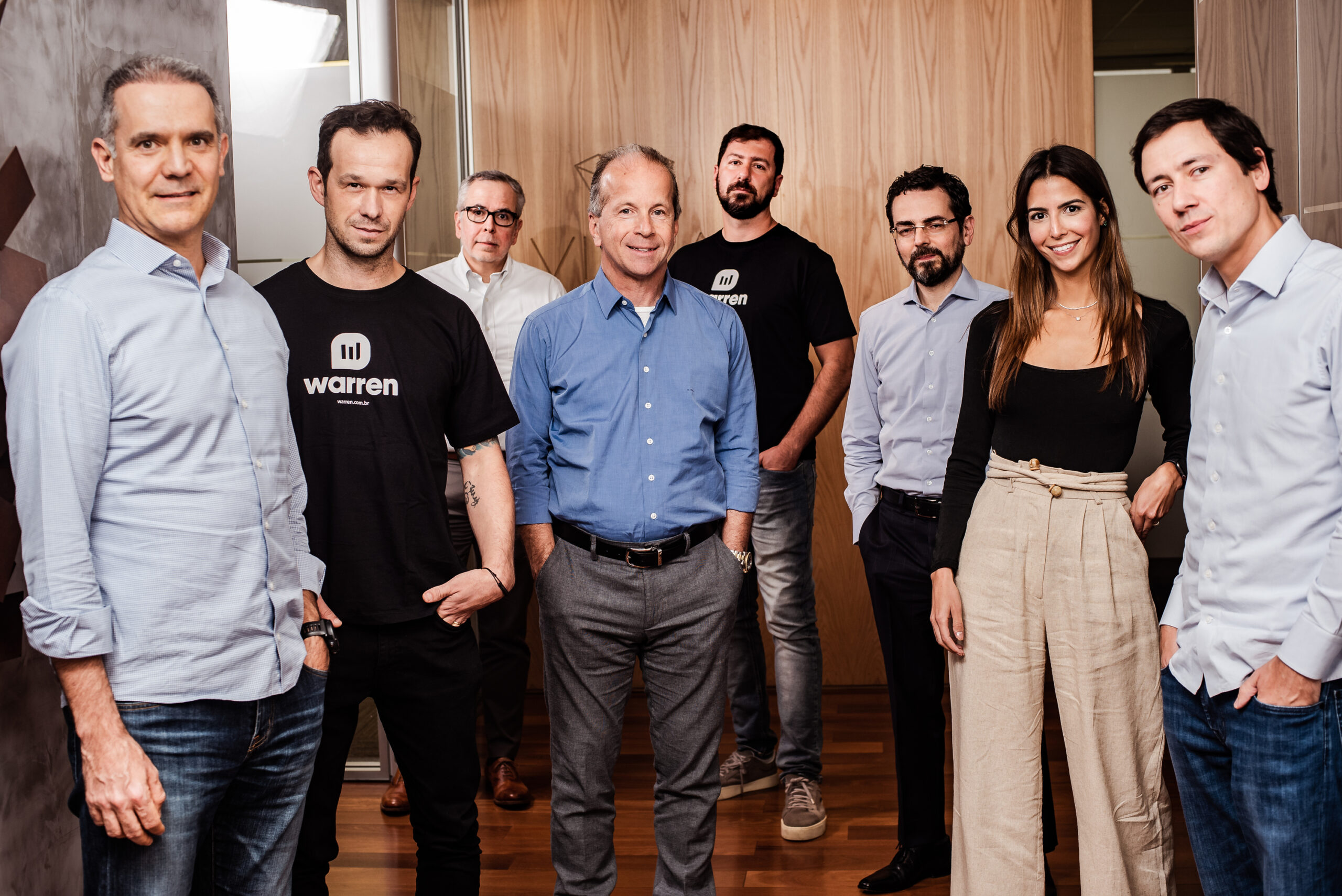 Warren prepara aquisição e quer dobrar de tamanho após união com Vitra