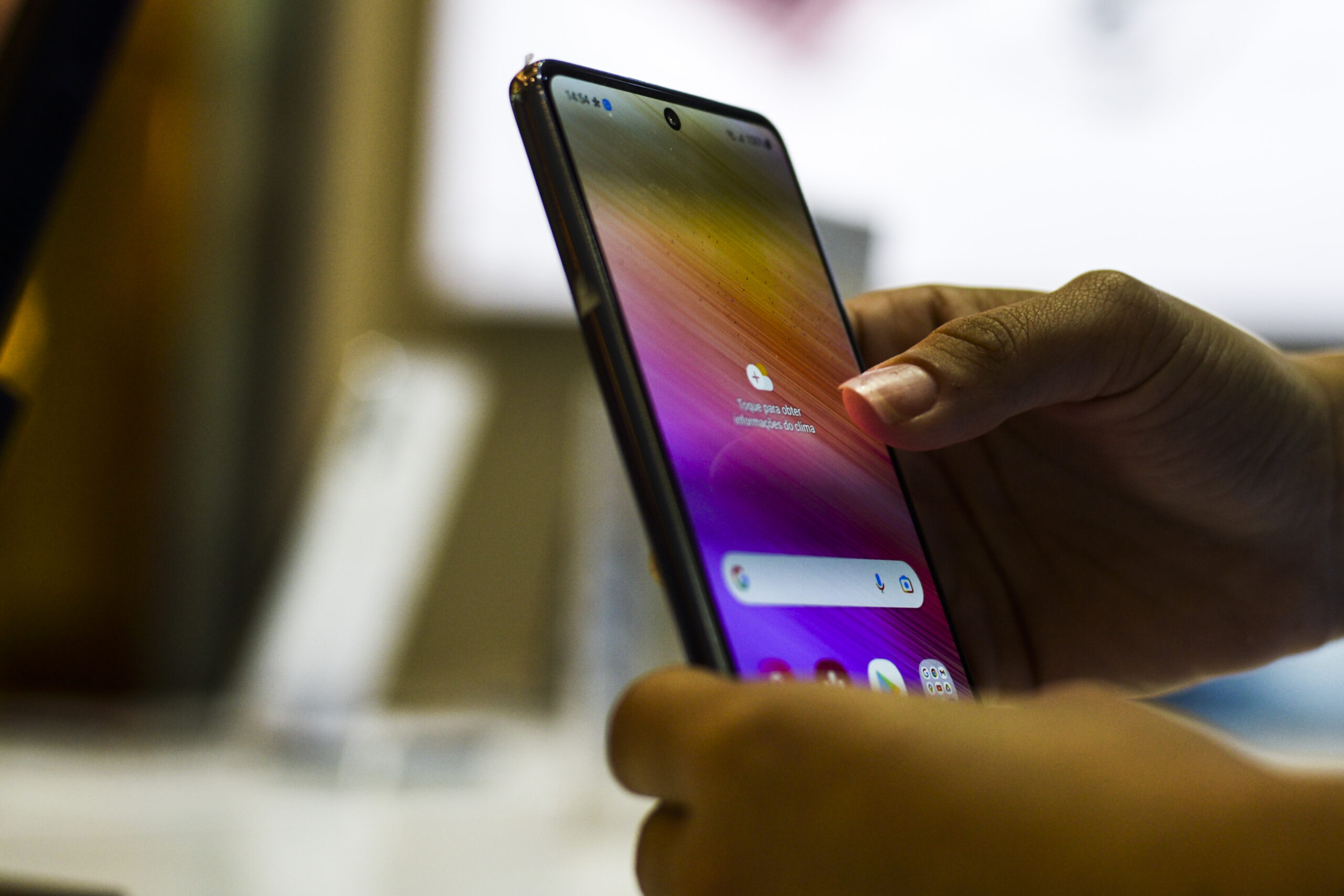 Nova operadora: Regionais se unem para concorrer com Tim (TIMS3) e ...