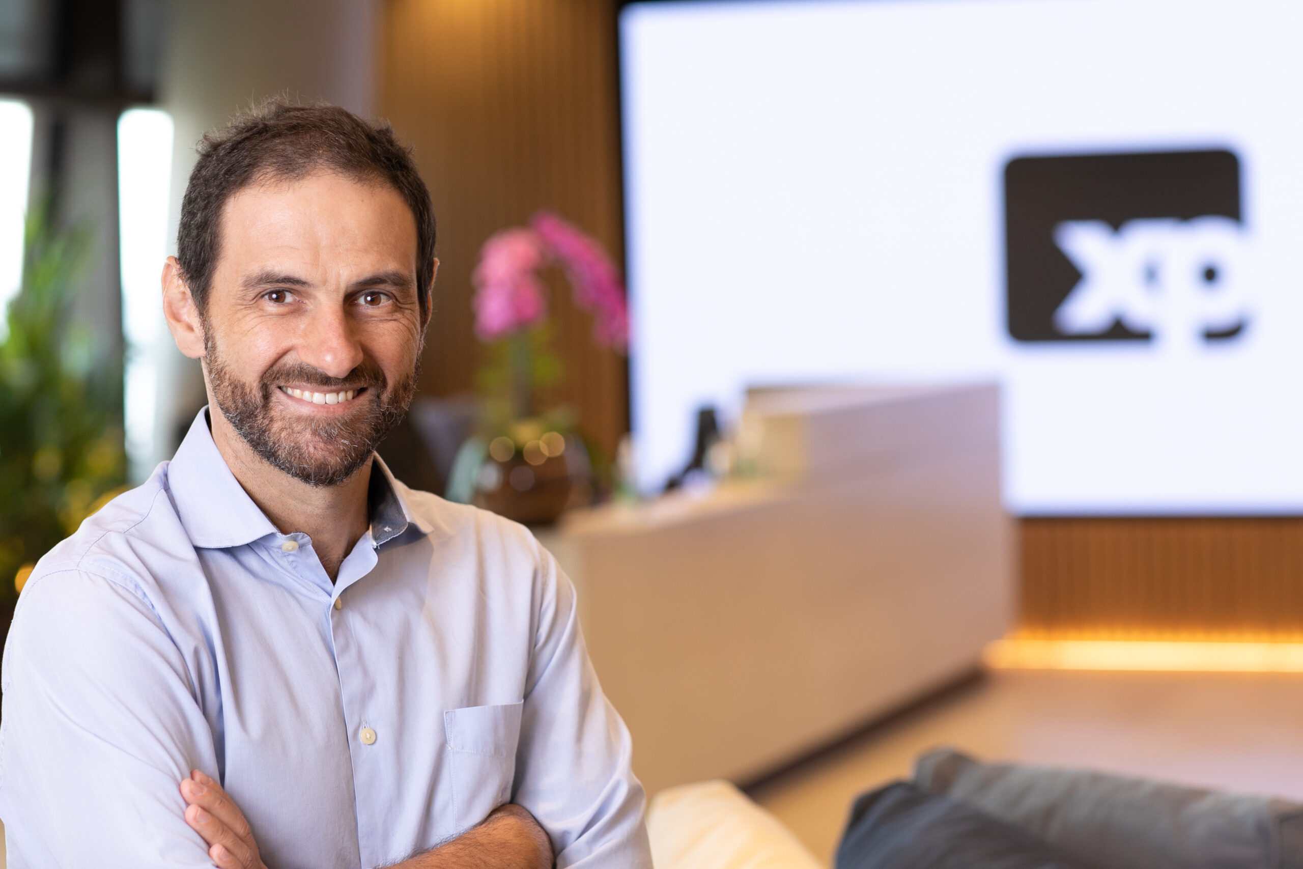 Dificilmente veremos dólar acima de R$ 5, diz economista-chefe da XP