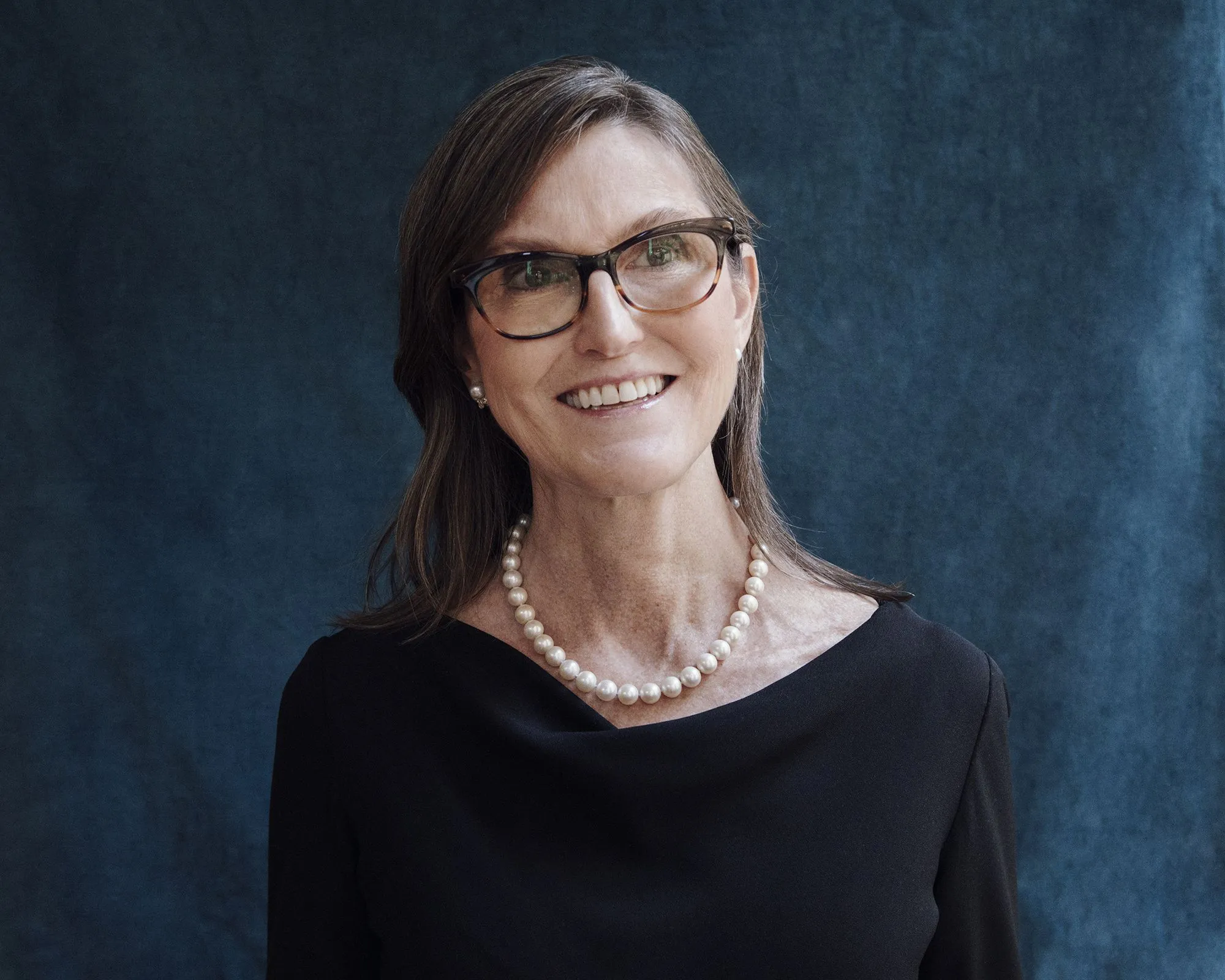 3 ações que Cathie Wood comprou na queda do mercado dos EUA